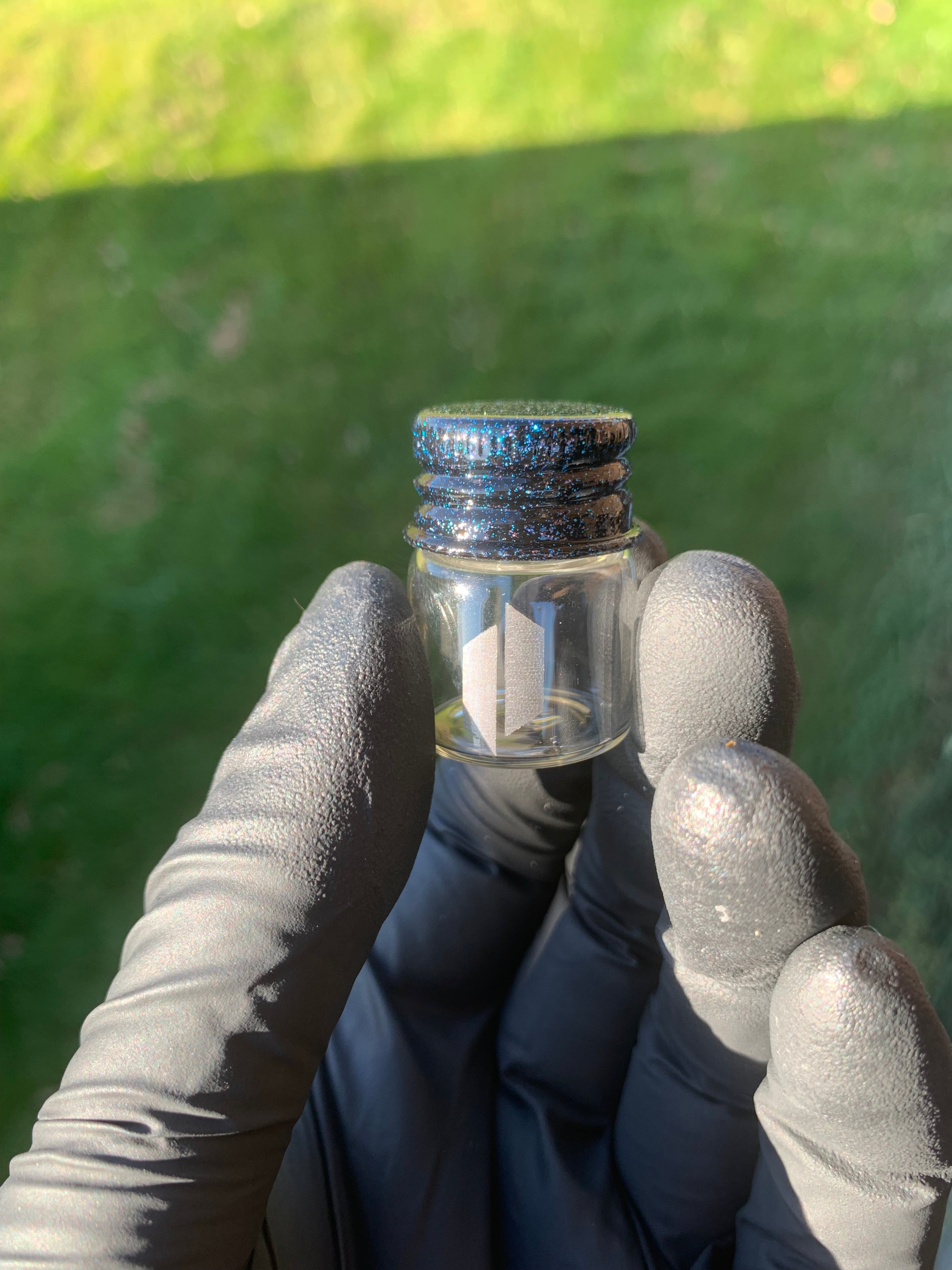 Puffco Pivot Black/Blue Star Burst Opal Dust Cap 5ml Travel ISO Jar ...